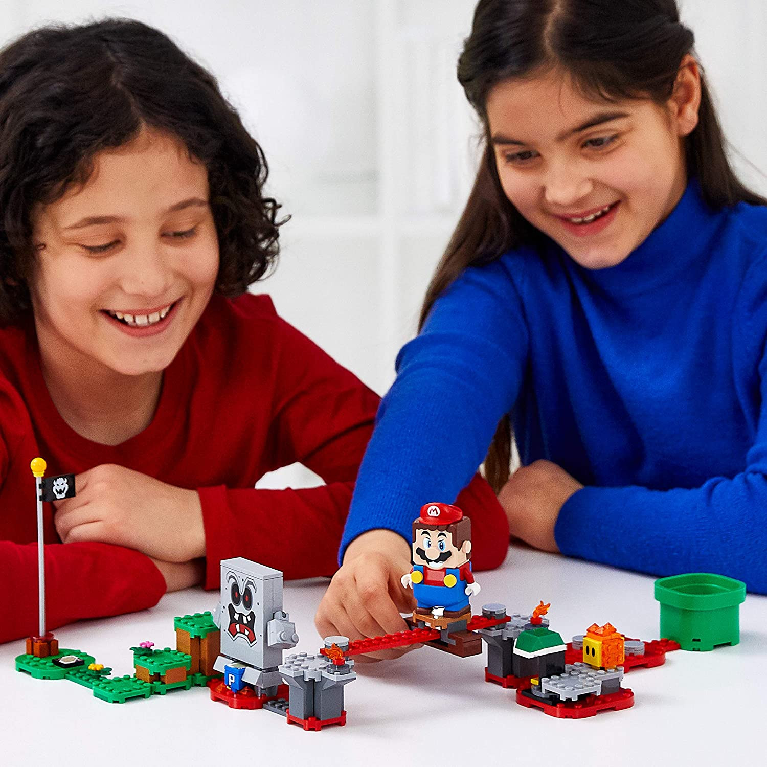 LEGO Super Mario Guai con la Lava di Womp 71364